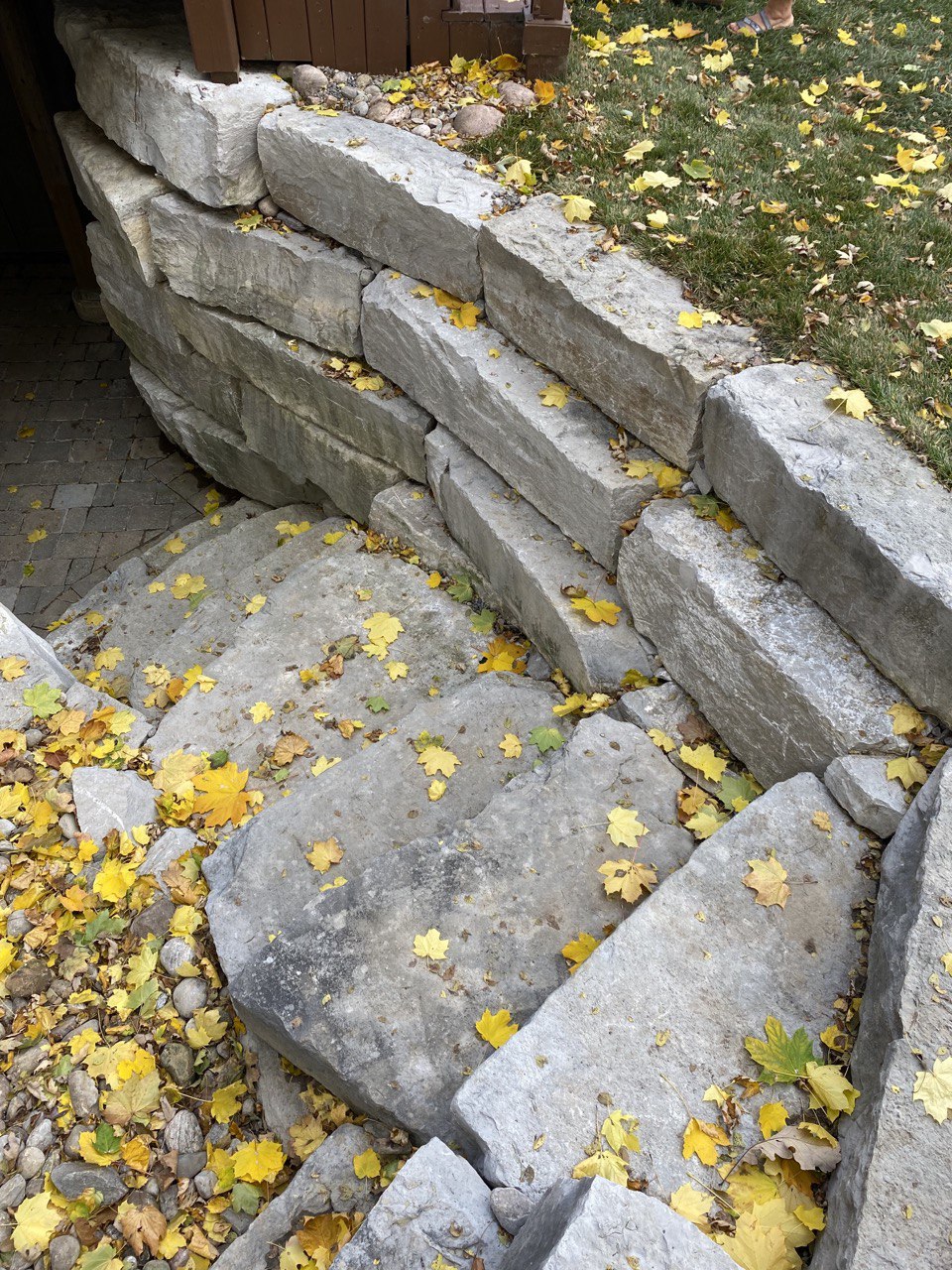 Retaining Wall Installation & Repair | Expert Hardscape Solutions